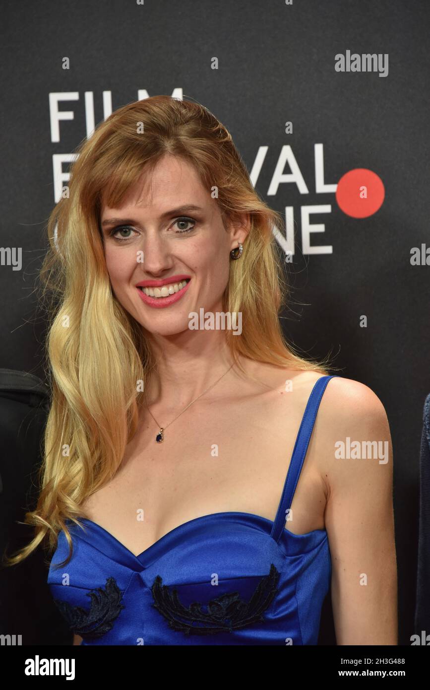 Cologne, Germany. 26th Oct, 2021. Actress Wilma Elles arrives for the ...