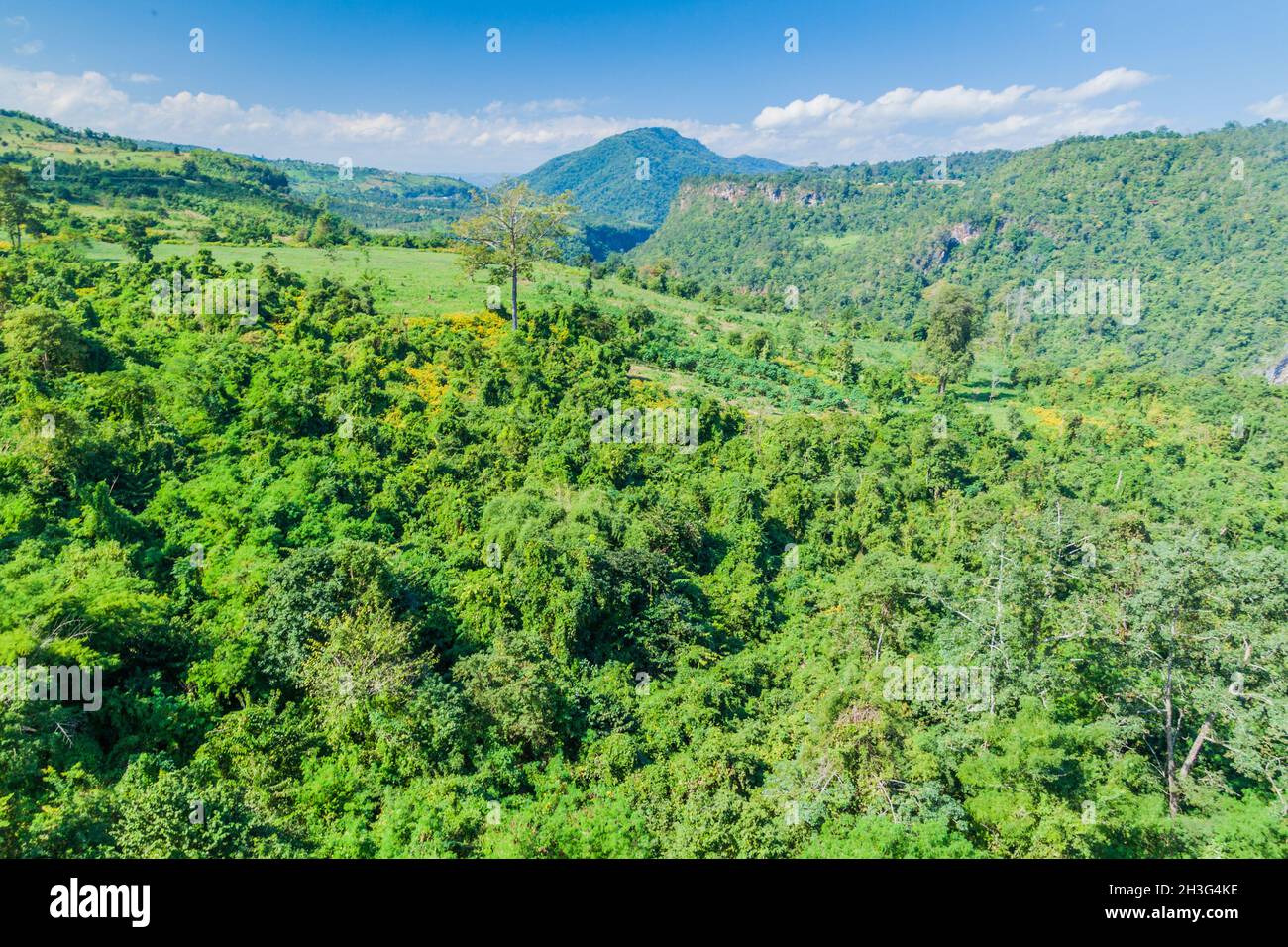 Gokteik gorge hi-res stock photography and images - Alamy