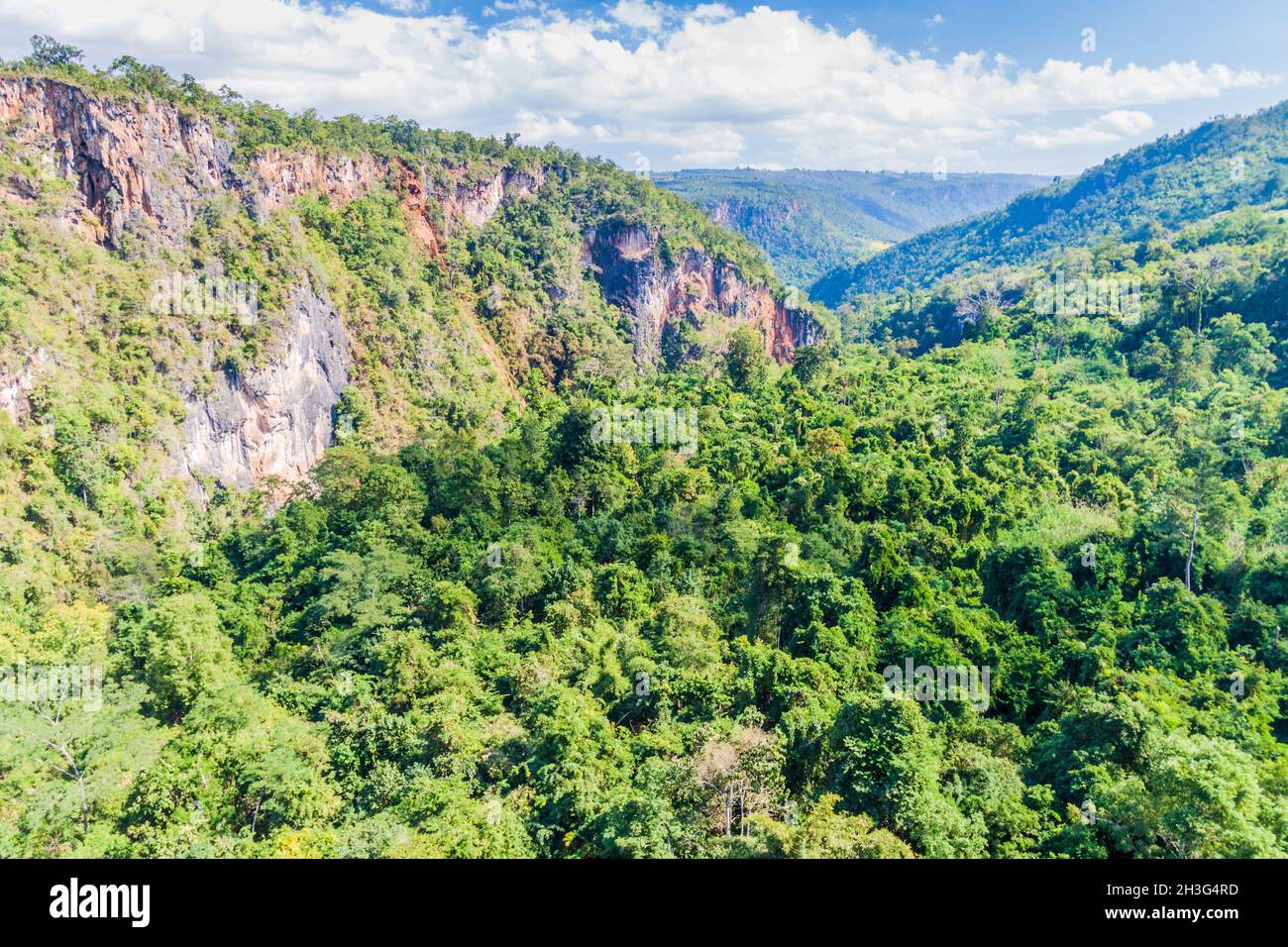 Gokteik gorge hi-res stock photography and images - Alamy