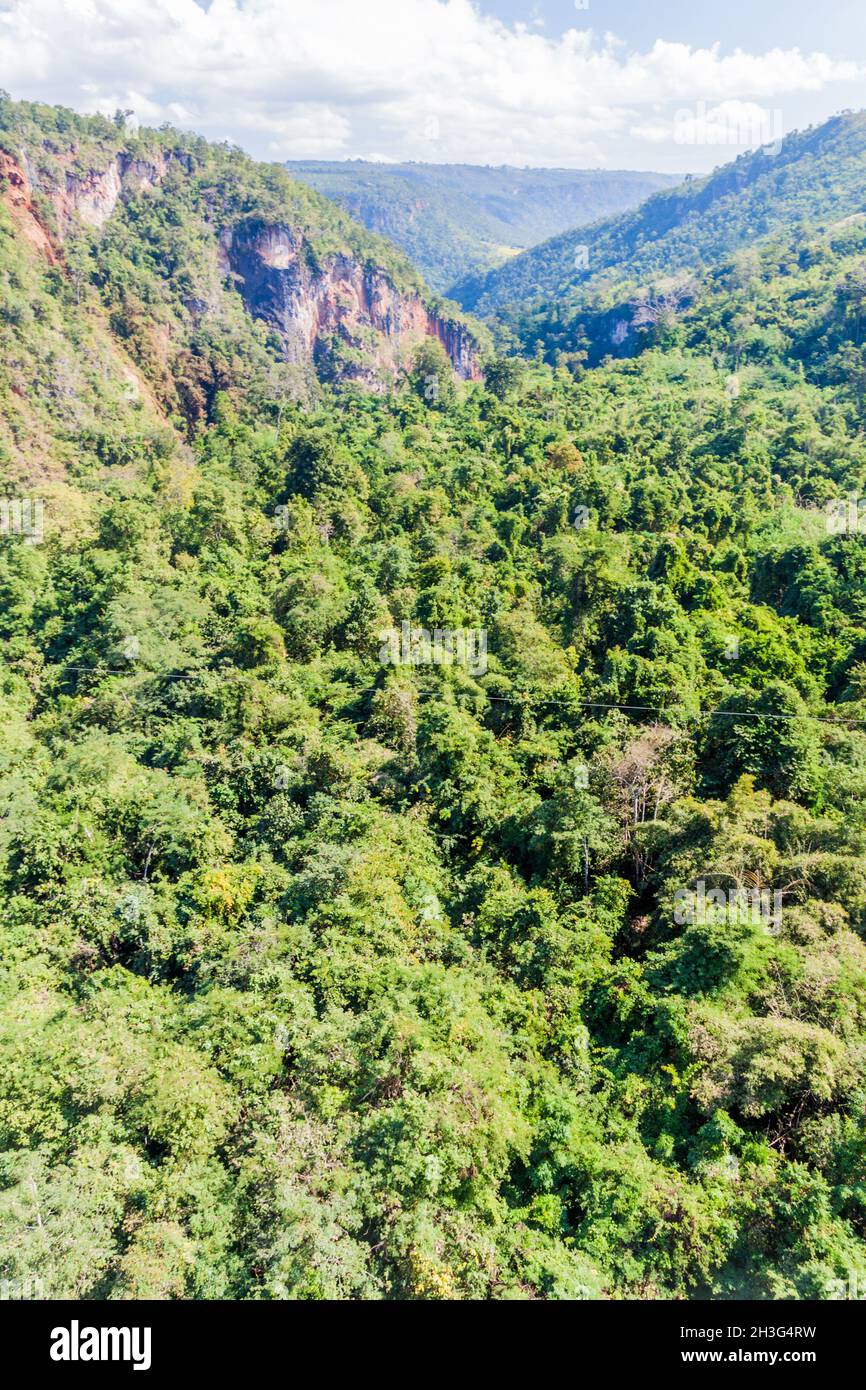 Gokteik Goteik or Gok Teik gorge of Gohtwin Stream in Myanmar Stock ...