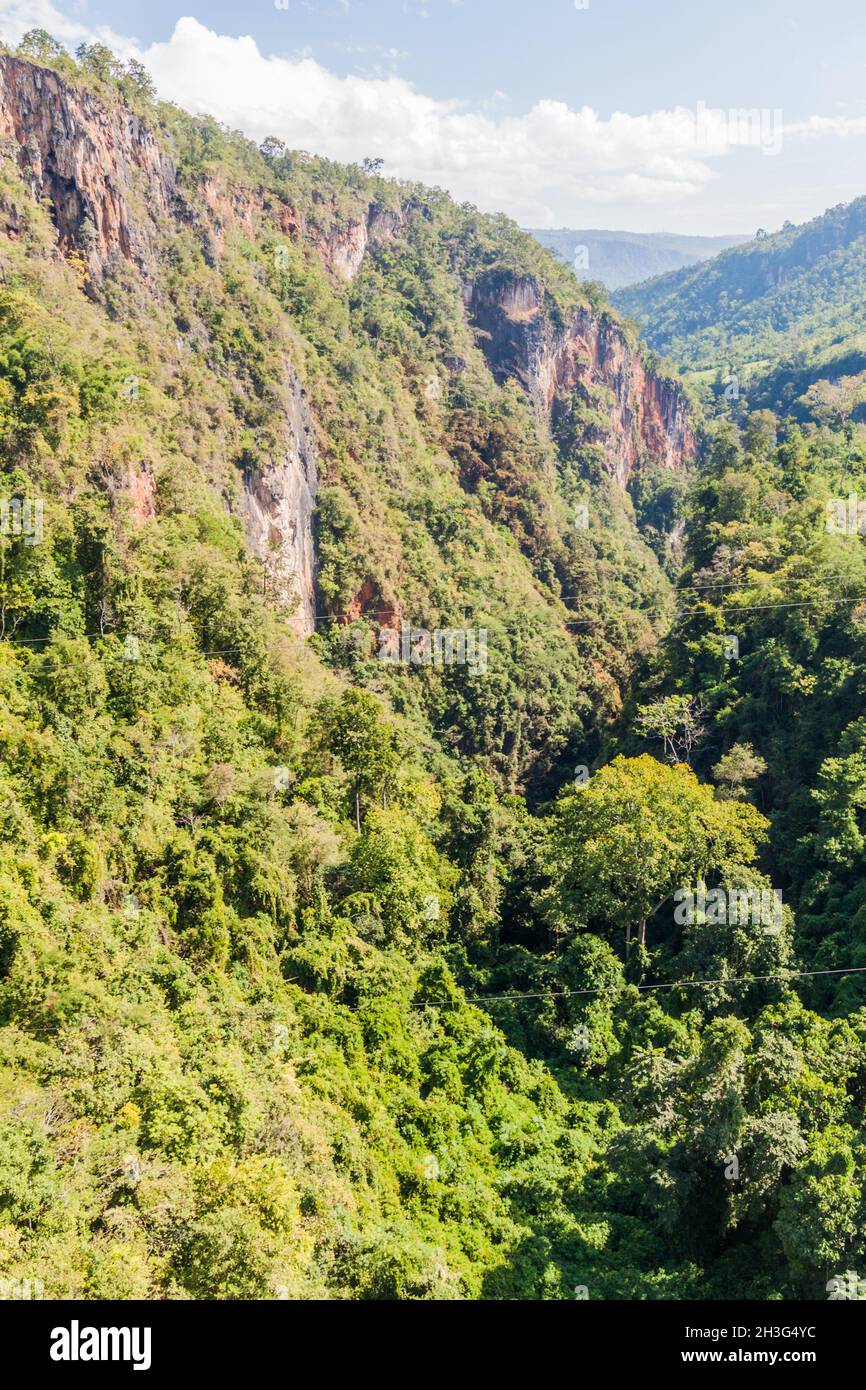 Gokteik gorge hi-res stock photography and images - Alamy