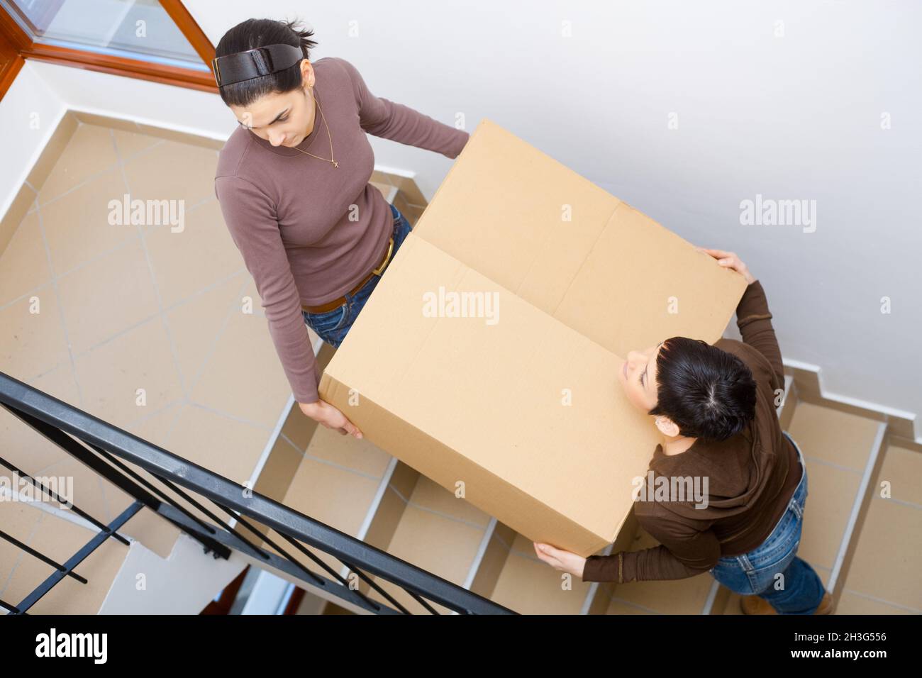 Moving to new home Stock Photo - Alamy