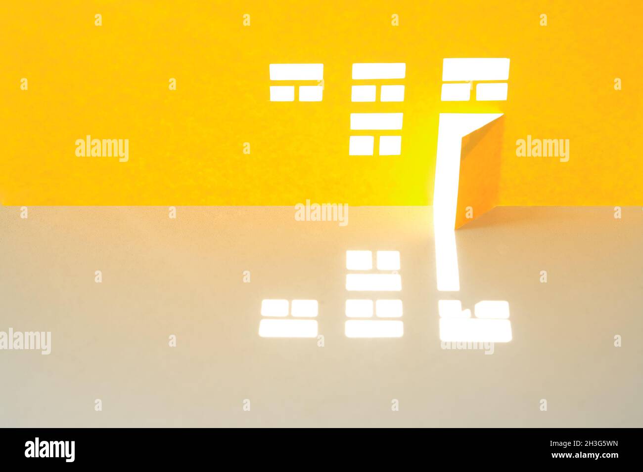 Few windows hi-res stock photography and images - Alamy
