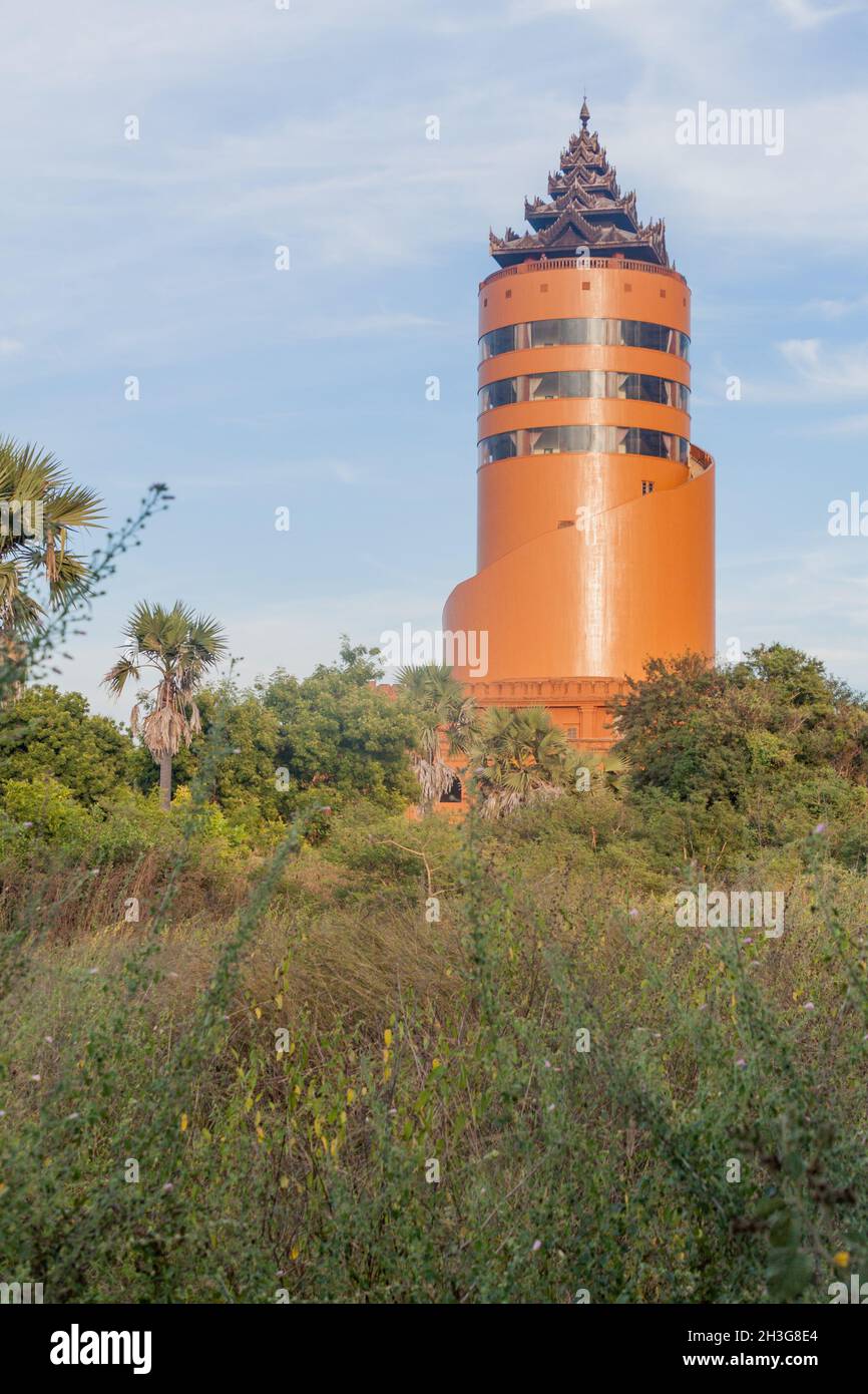 Viewing tower in Bagan, Myanmar Stock Photo - Alamy