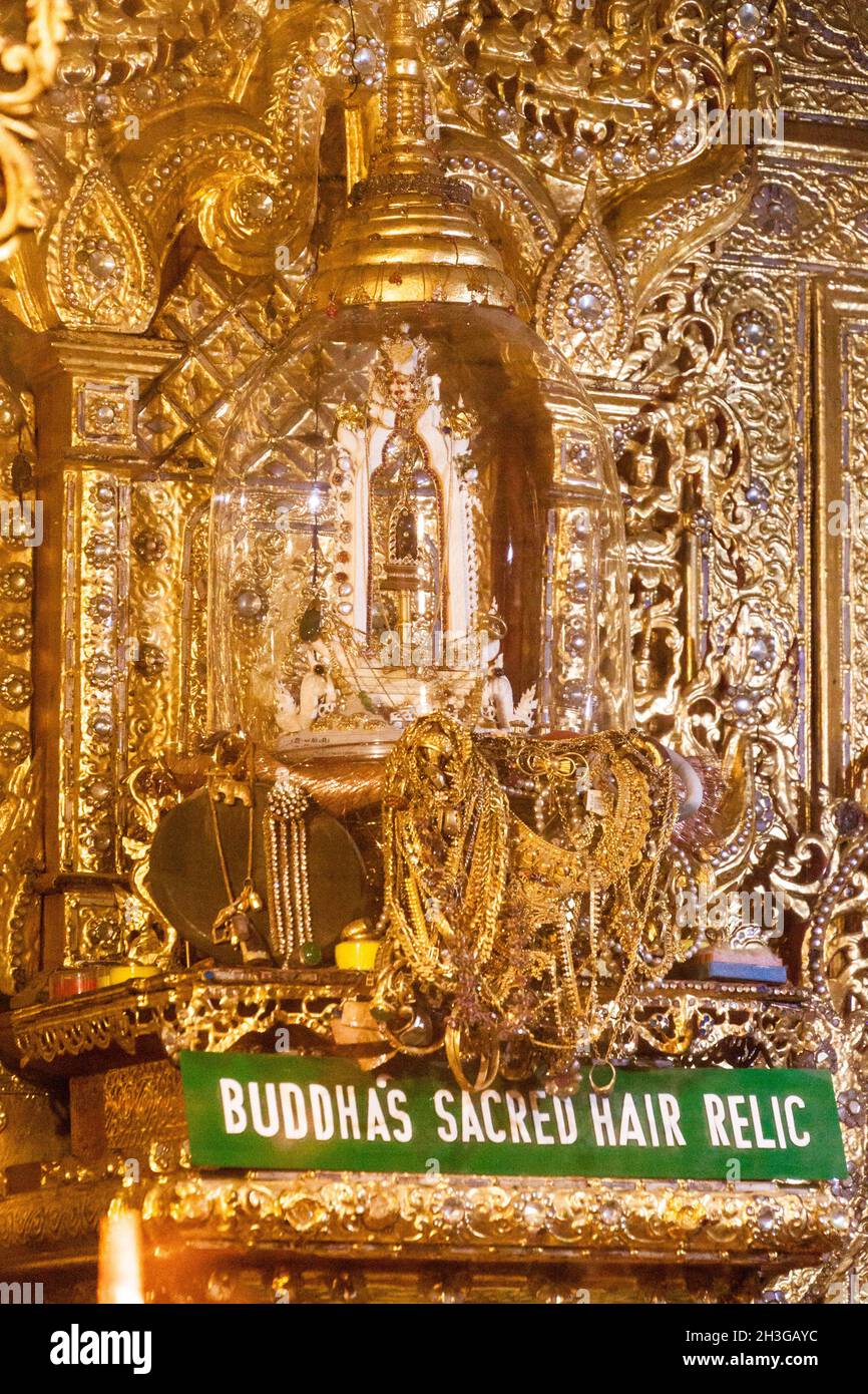 YANGON, MYANMAR - DECEMBER 15, 2016: Buddha sacred hair relic in ...