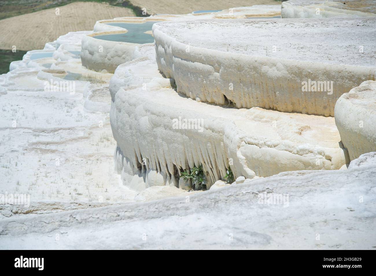 Natural travertine pools and terraces, Pamukkale, Turkey Stock Photo ...