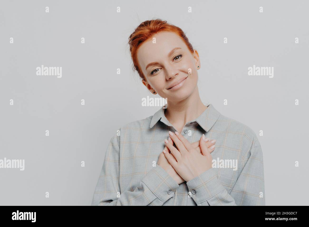 Hands holding chest hi-res stock photography and images - Alamy