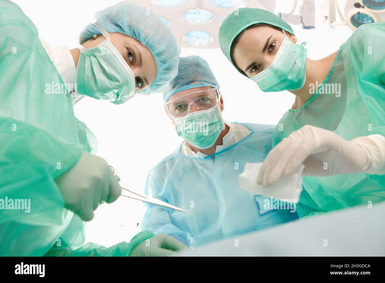 Surgeons at work Stock Photo - Alamy