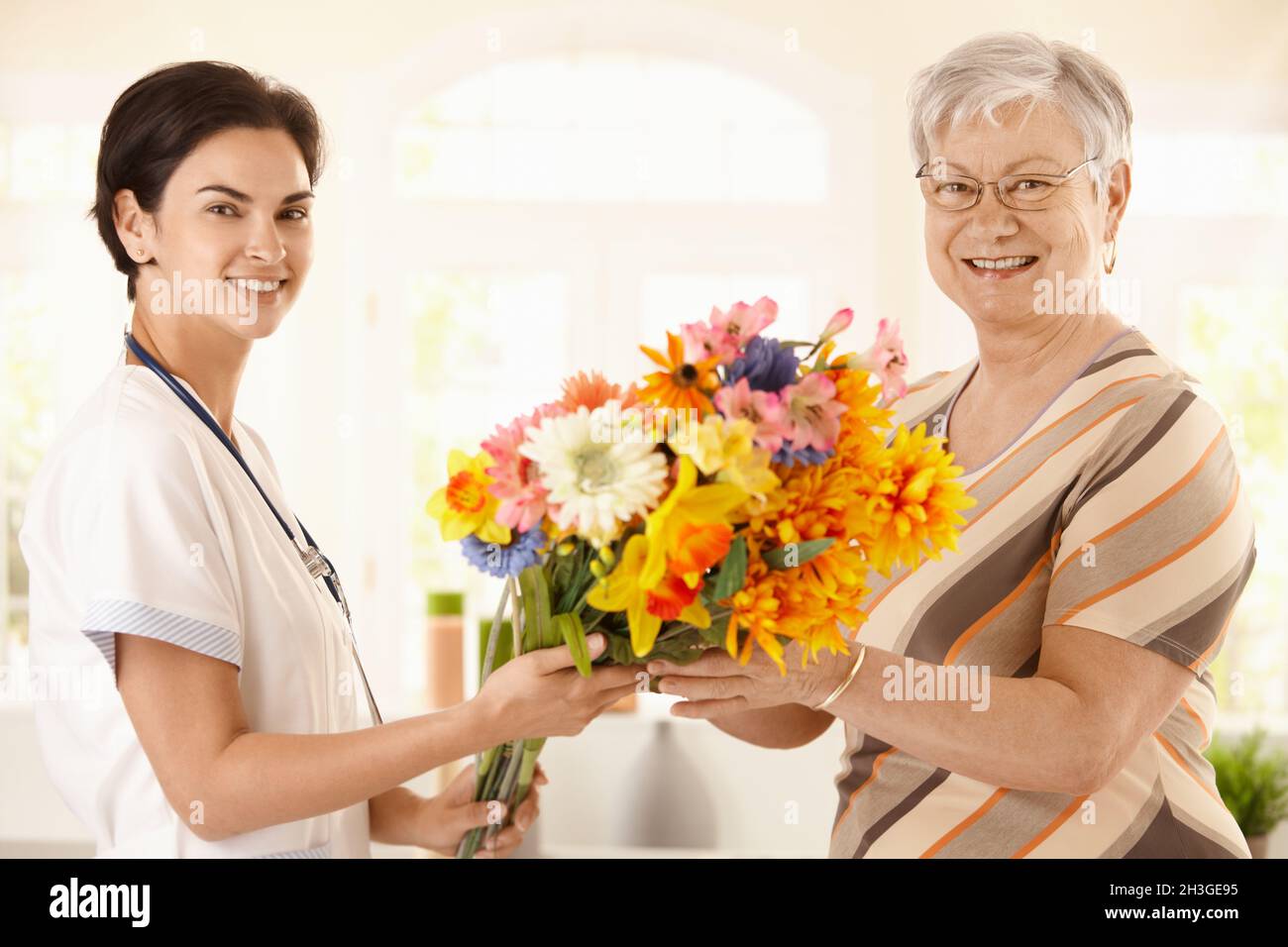 Clinician with patient hi-res stock photography and images - Alamy