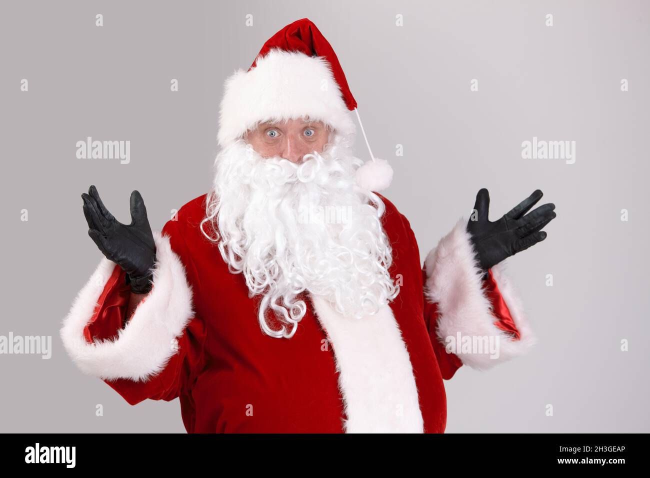 Portrait of surprised Santa Claus Stock Photo - Alamy