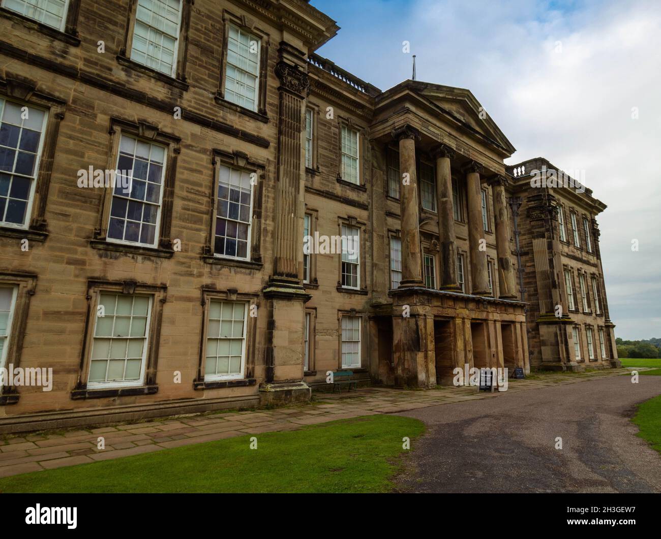 Calke Abbey ,National Trust Park, England autumn 2021 Stock Photo - Alamy