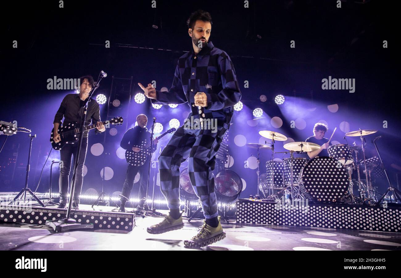 Kasabian new singer hi-res stock photography and images - Alamy