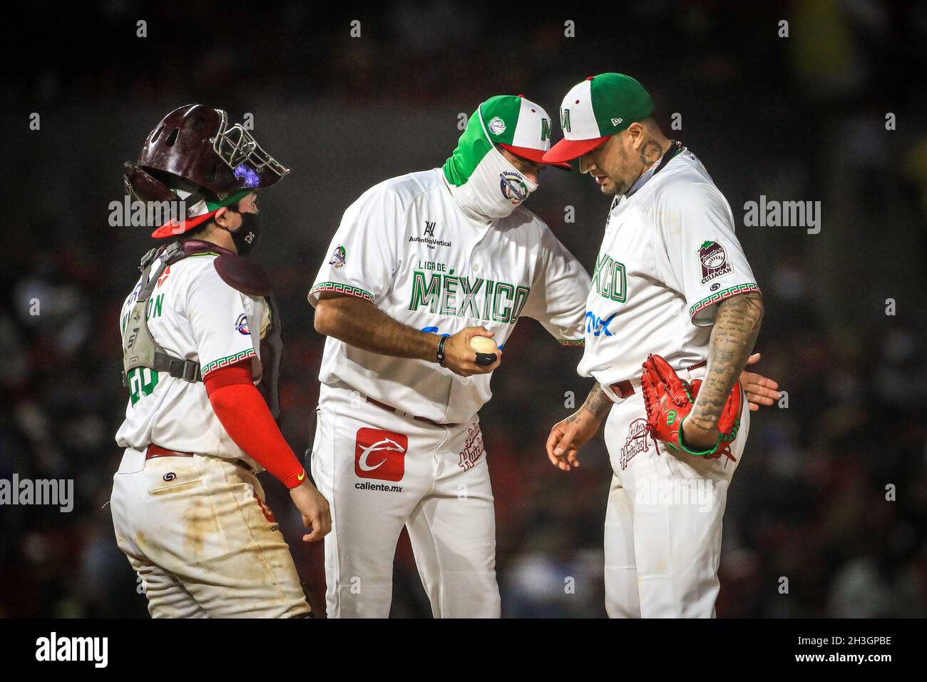 MAZATLAN, MEXICO - FEBRUARY 01: Benjamin Gil manager of Tomateros de ...