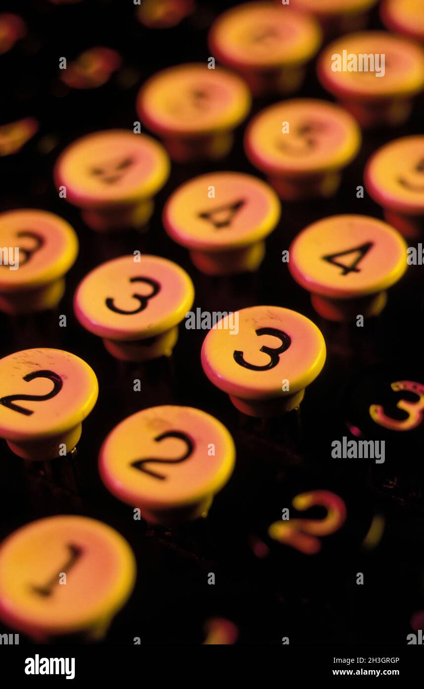 Close-up of an old adding machine and number keys Stock Photo - Alamy