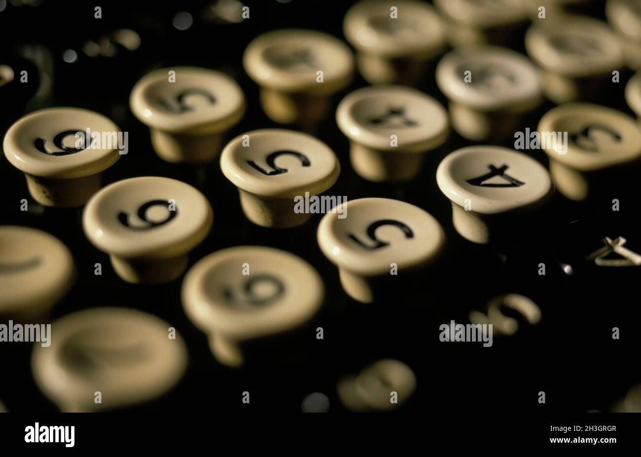 Close-up of an old adding machine and number keys Stock Photo - Alamy