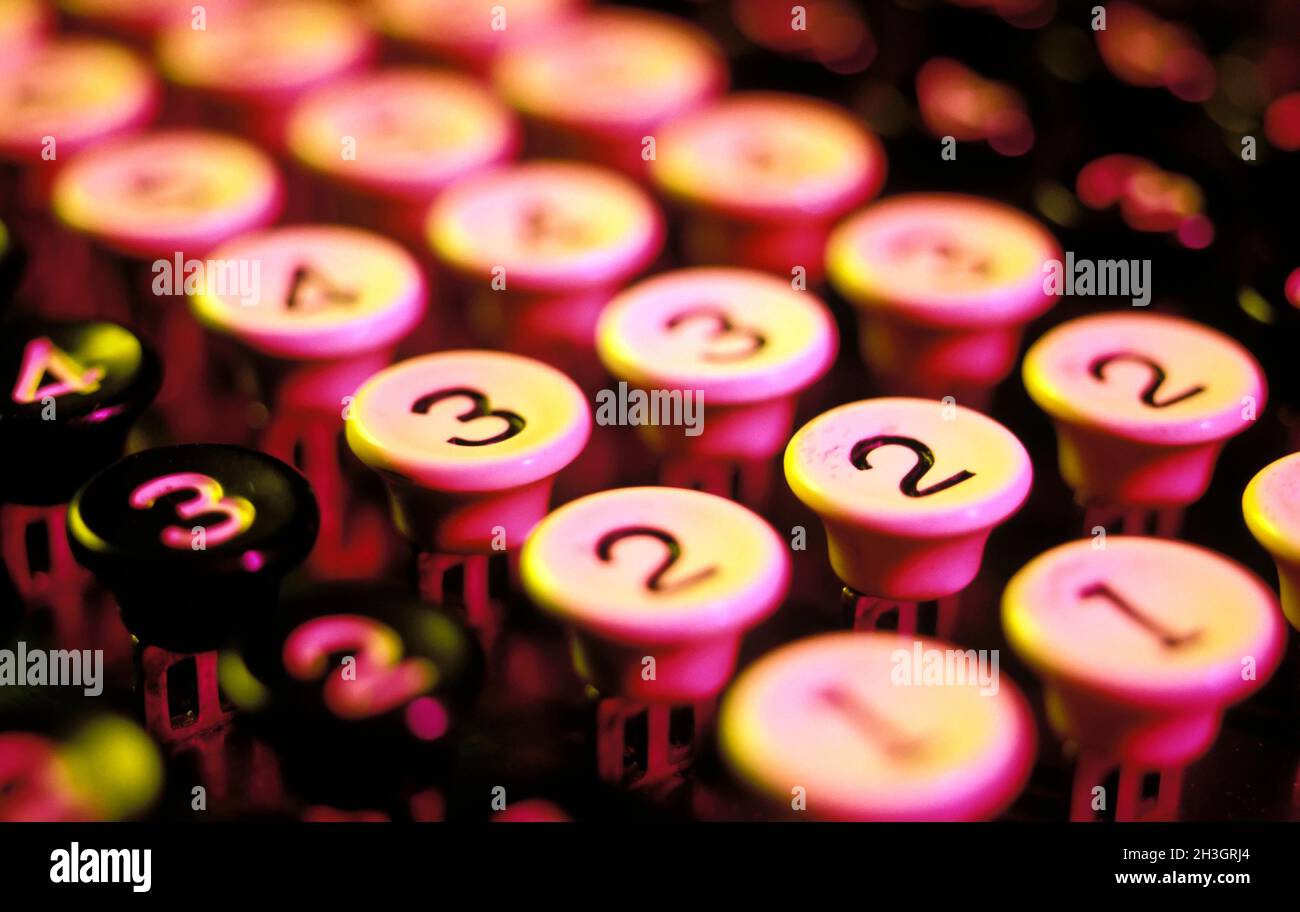 Adding machine hi-res stock photography and images - Alamy