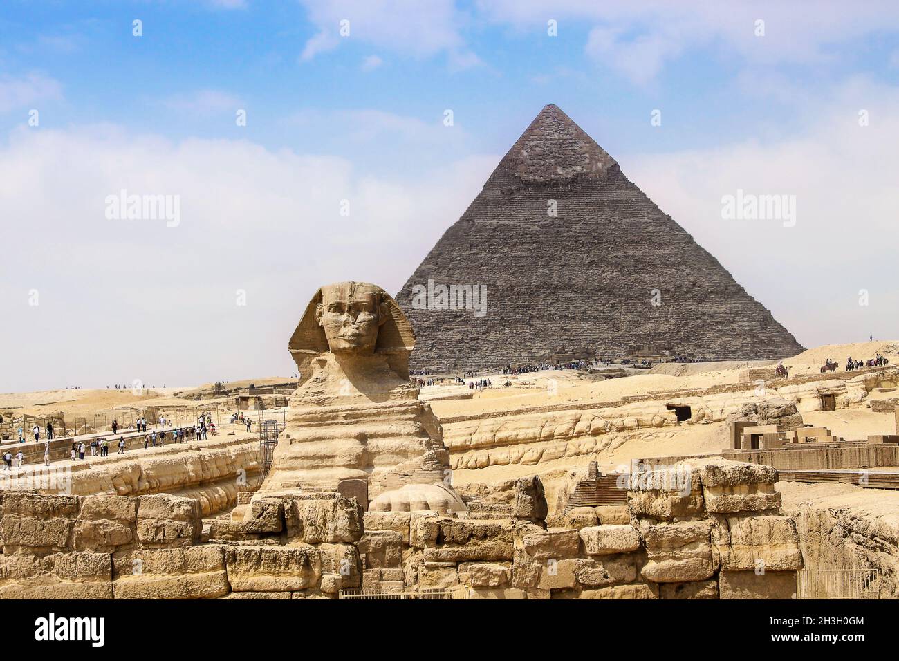 Sphinx and the Great Pyramid Stock Photo - Alamy