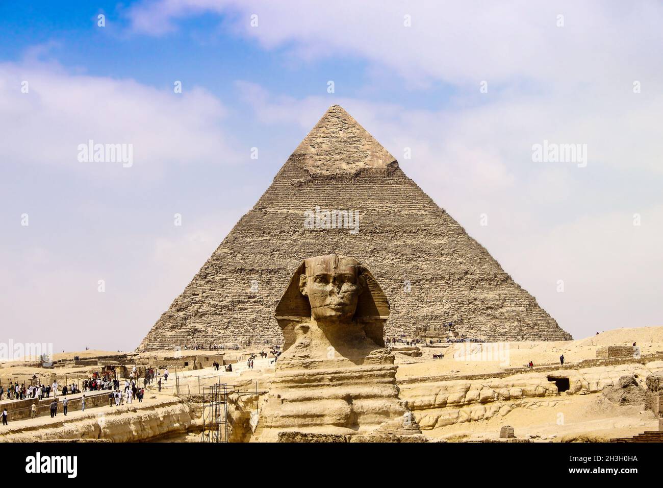 Sphinx and the Great Pyramid Stock Photo - Alamy