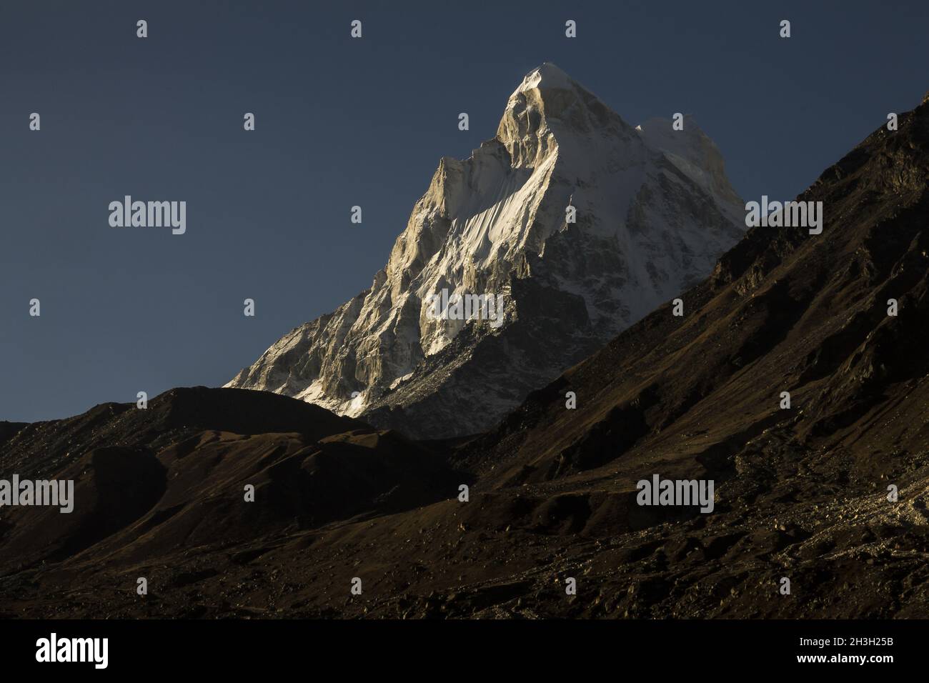 Shivling mountain hi-res stock photography and images - Alamy