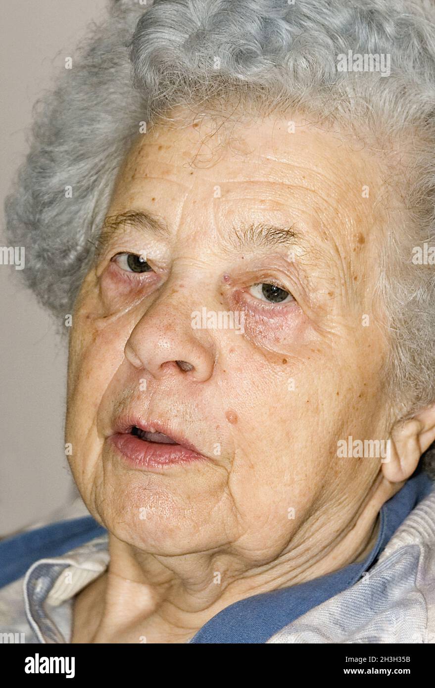 Poverty in old age Stock Photo - Alamy
