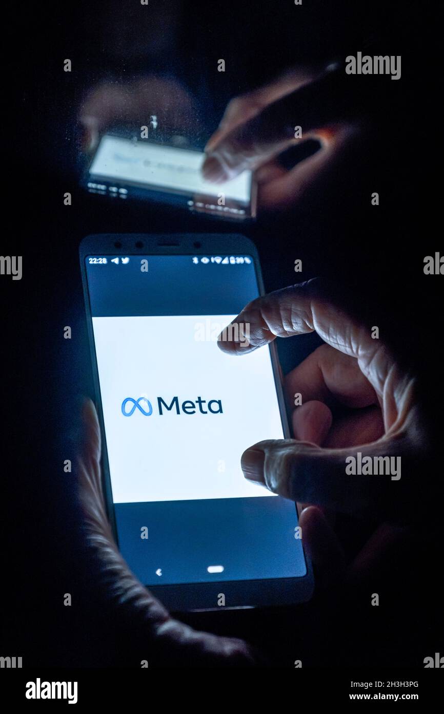 28102021 hi-res stock photography and images - Alamy