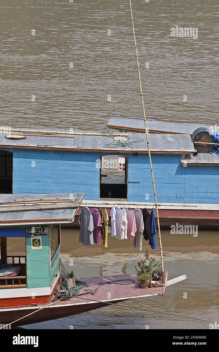 Laundry day hi-res stock photography and images - Alamy