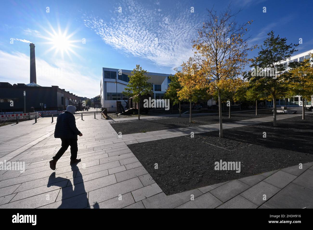 Kassel, Germany. 25th Oct, 2021. View over the Universitätsplatz to the ...