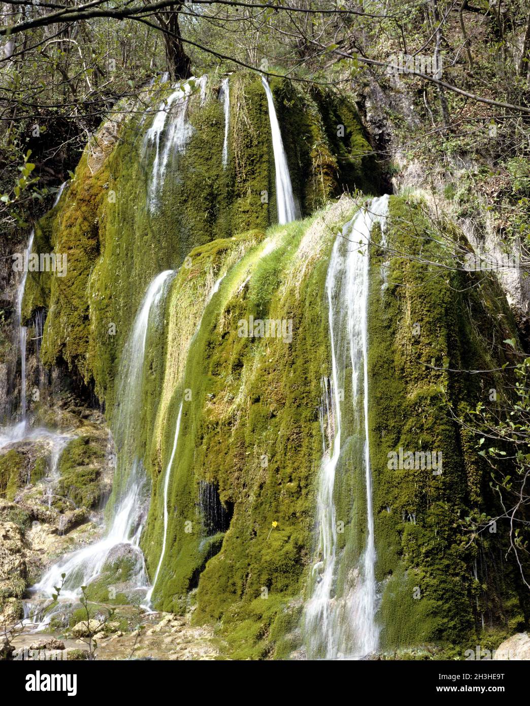 Three mills waterfall hi-res stock photography and images - Alamy