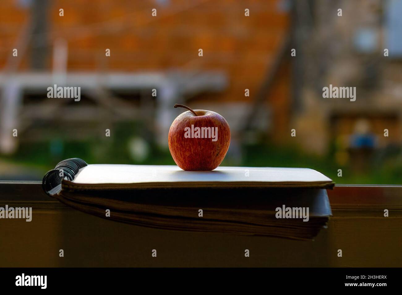 Gray apple hi-res stock photography and images - Alamy