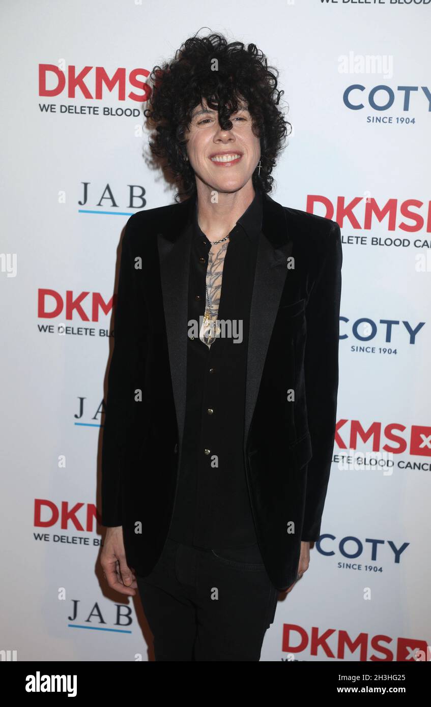 October 28, 2021, New York, New York, USA: Singer LG attends the 30th ...