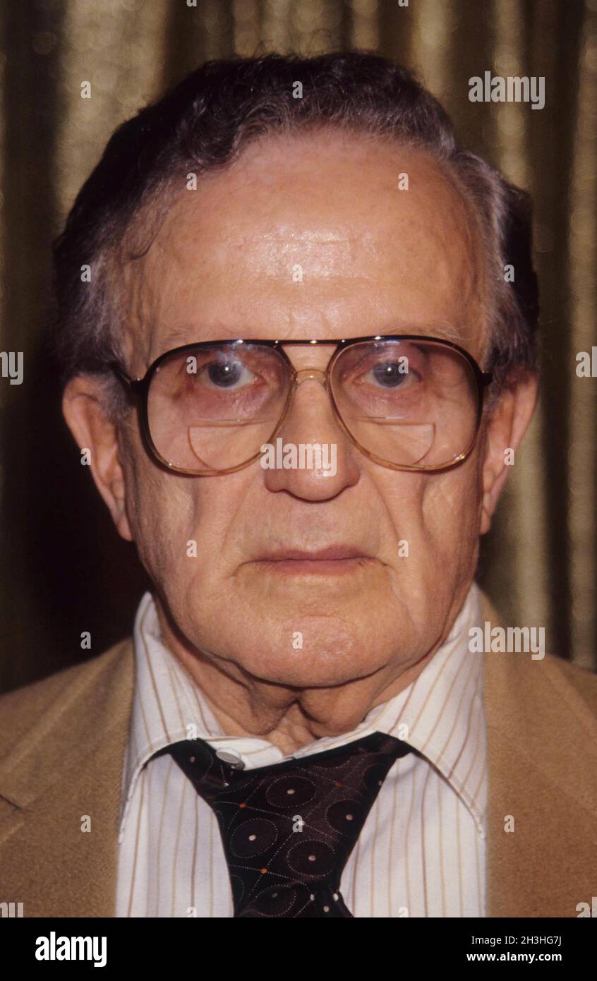 Earl Ruby (brother of Jack Ruby) 1991Photo by Adam Scull/PHOTOlink ...