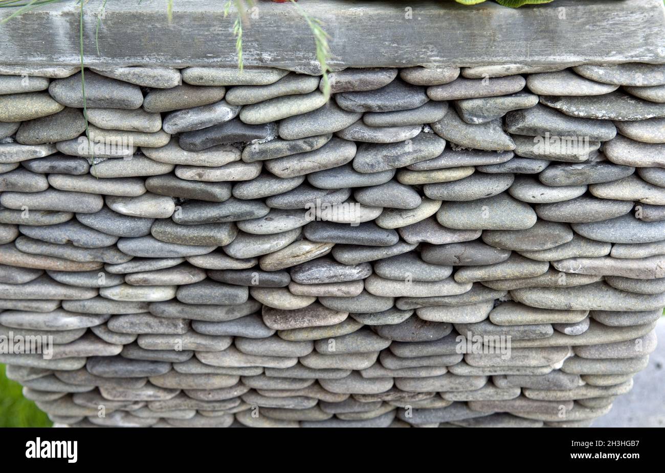 Patio pebbles hi-res stock photography and images - Alamy