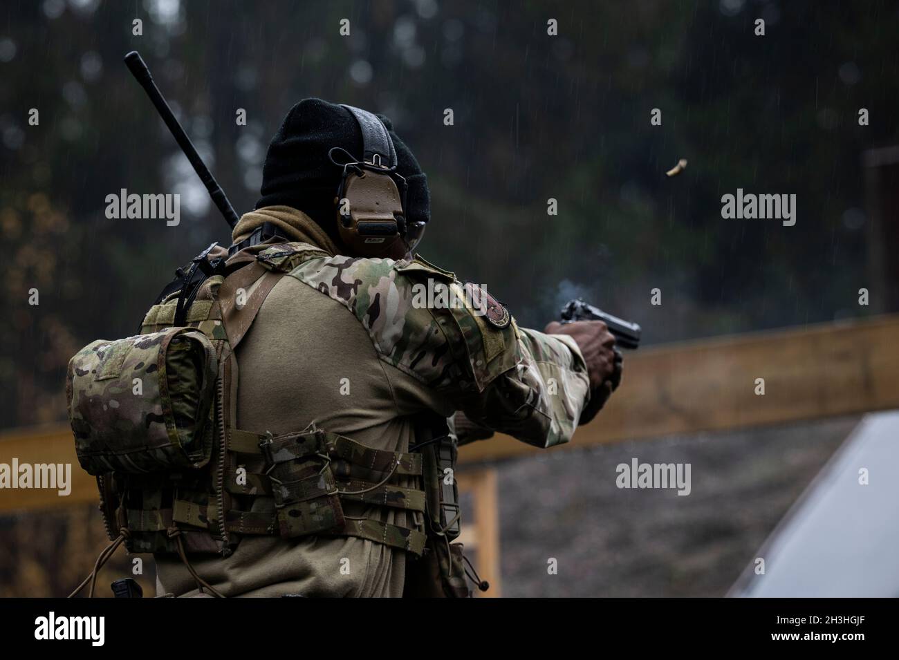 A U.S. Air Force deployed aircraft ground response element (DAGRE ...