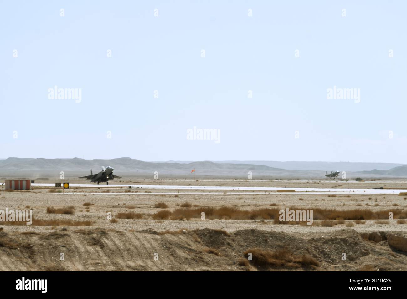Idf base exercise hi-res stock photography and images - Alamy
