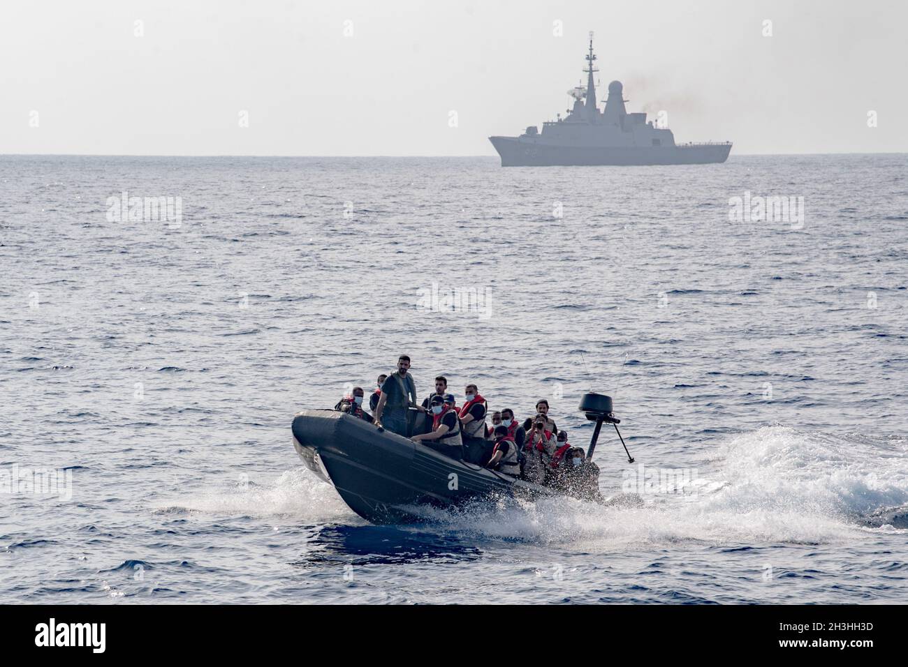 211025-N-MR124-1034 RED SEA (Oct. 25, 2021) Royal Saudi Naval forces ...
