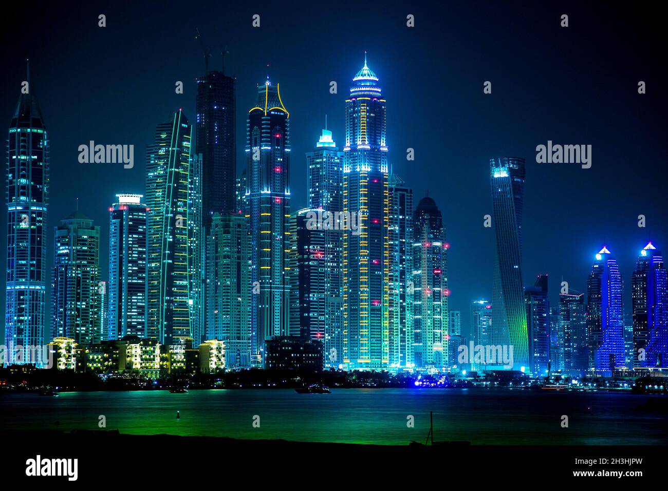 Cityscape dubai uae hi-res stock photography and images - Alamy