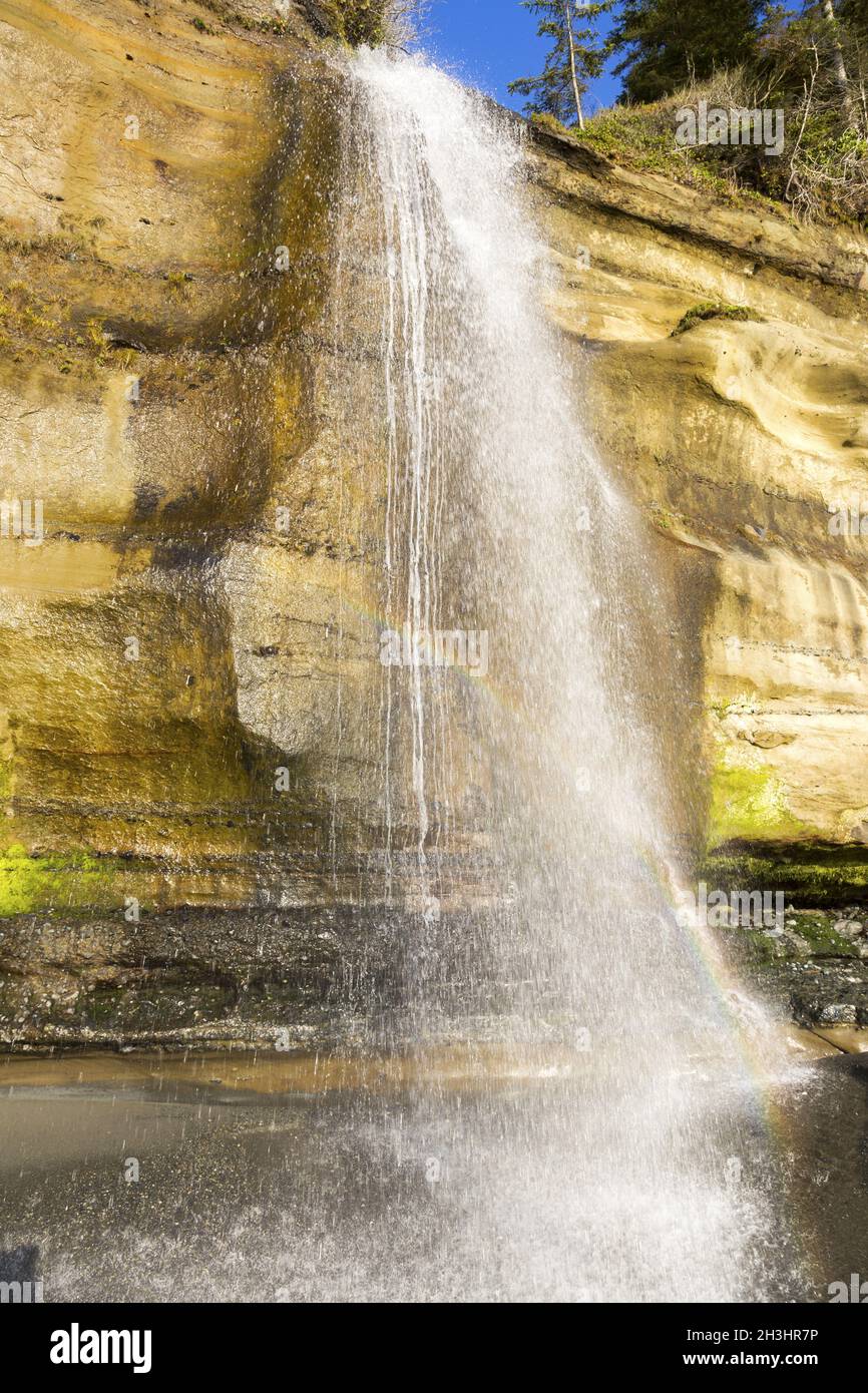 Beautiful waterfall flowing over cliff hi-res stock photography and ...