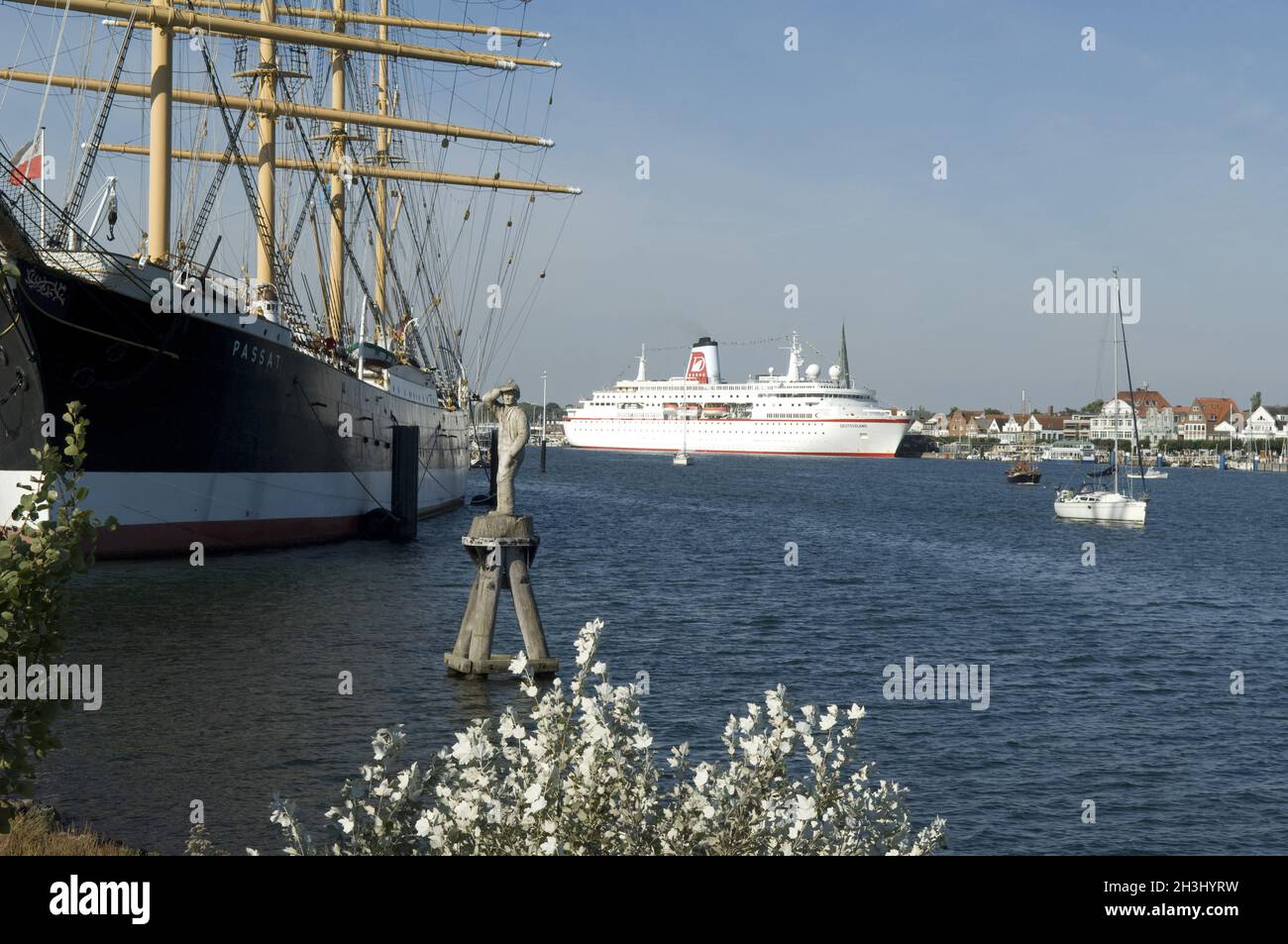 MS DEUTSCHLAND, dream ship, cruise ship Stock Photo - Alamy