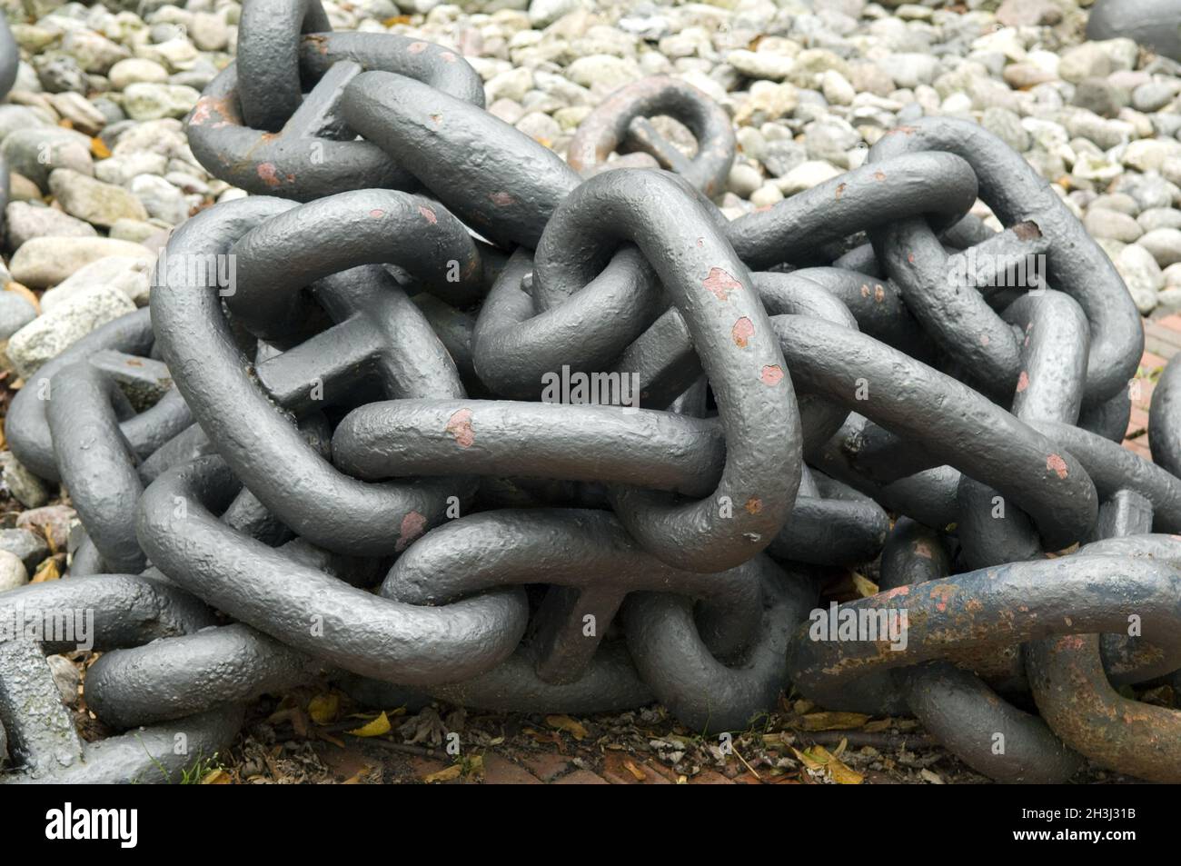 Anchor, Anchor chain Stock Photo - Alamy