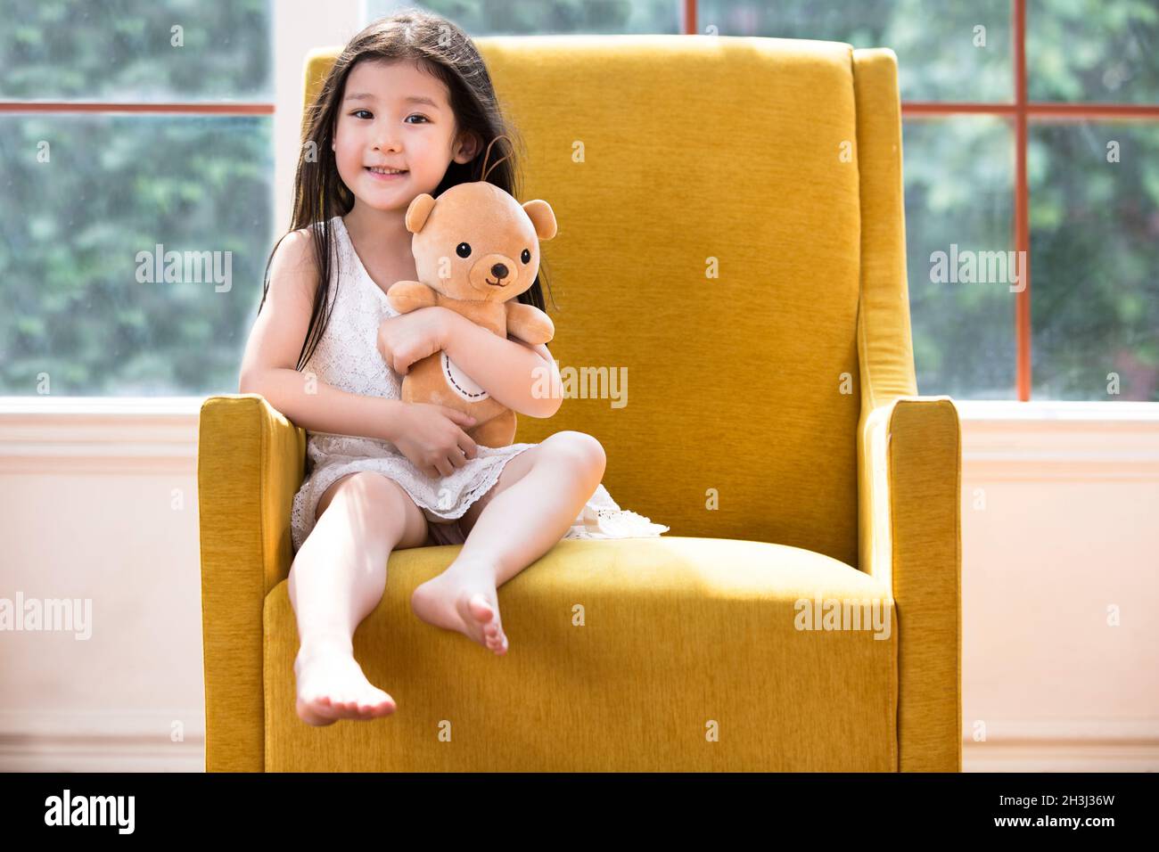 Lovely and beautiful little girl Stock Photo - Alamy