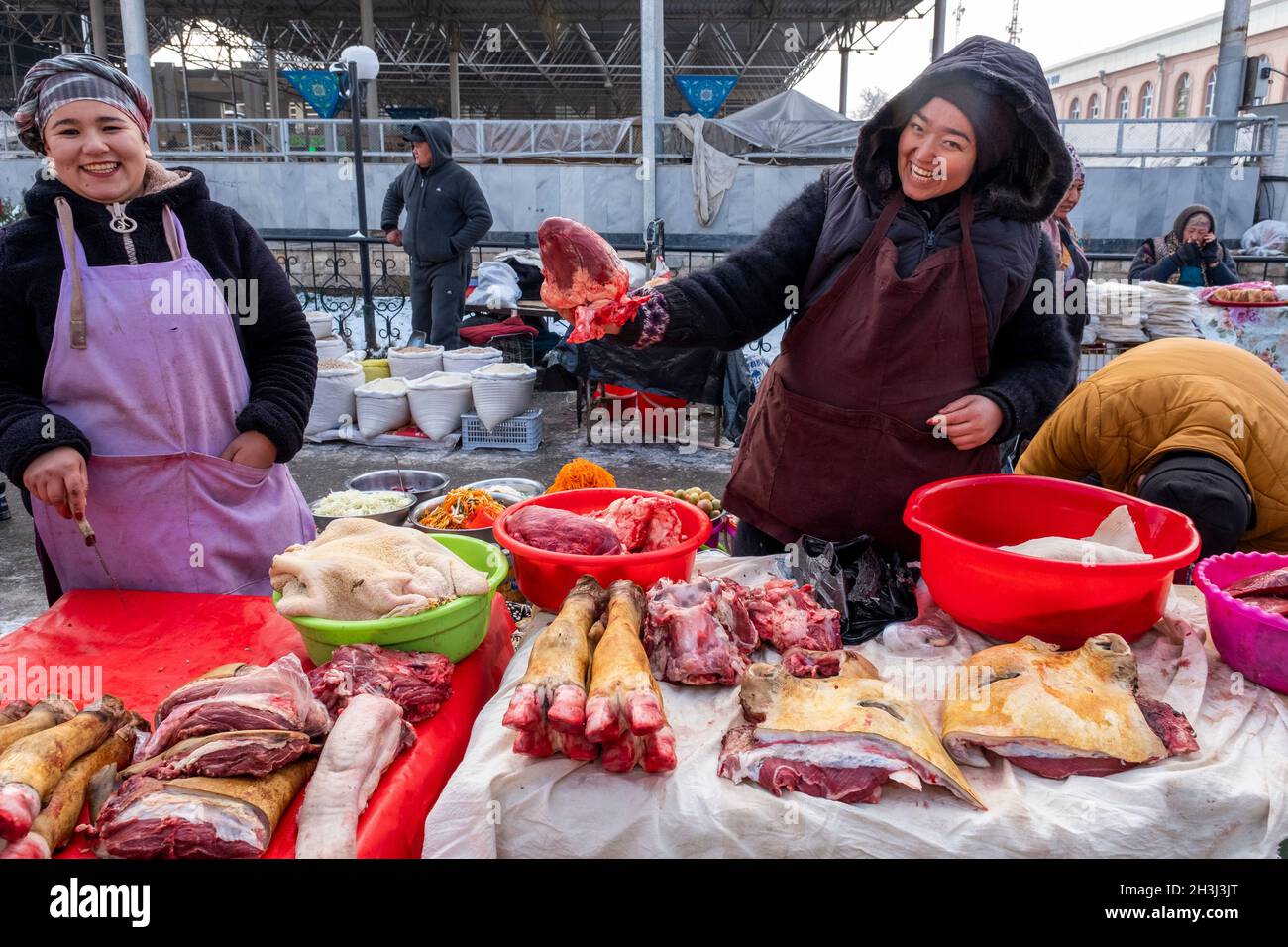 Asian market animal parts hi-res stock photography and images - Alamy