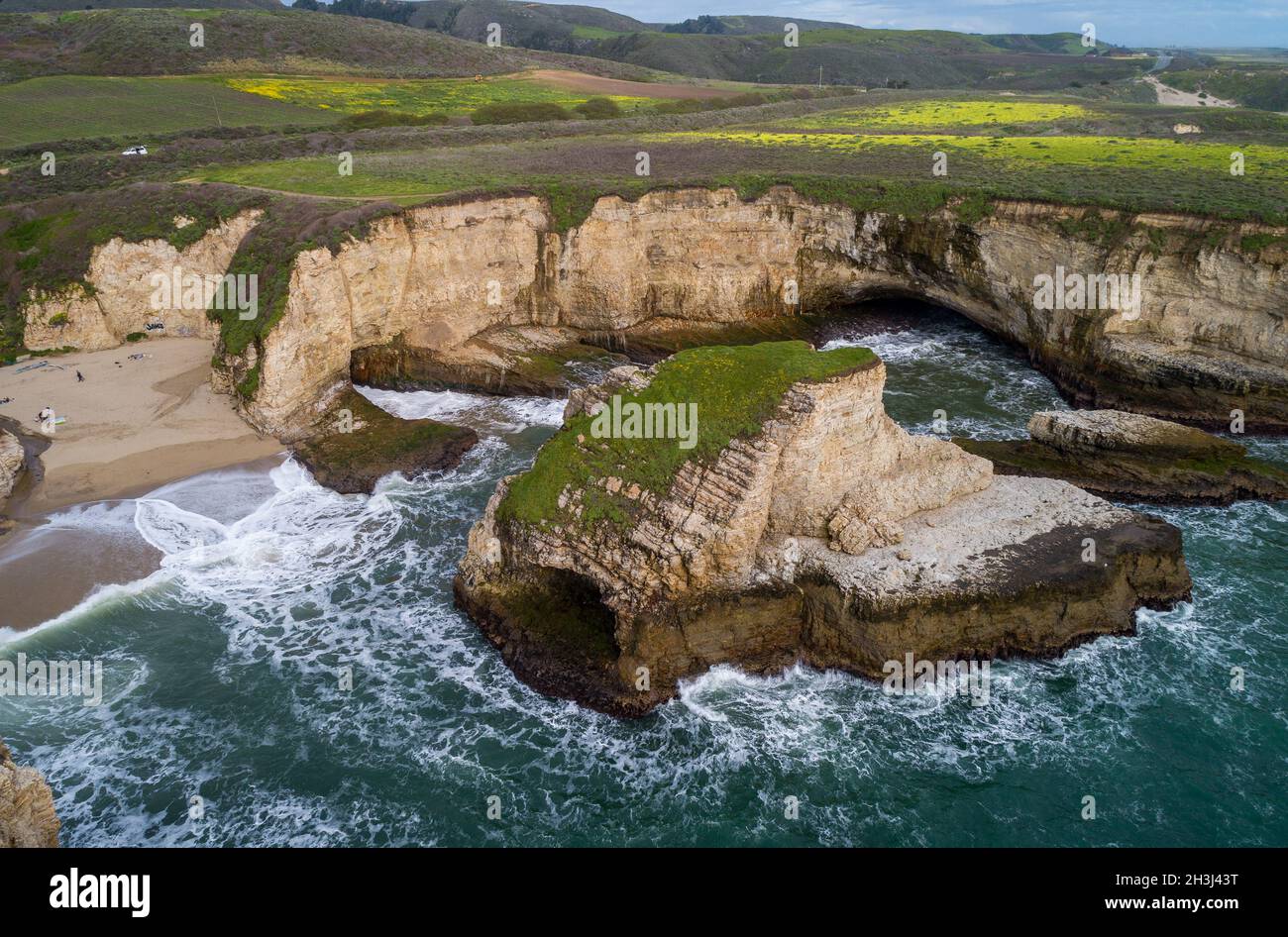 Shark Fin Cove. One of the best beaches in all of California Stock ...
