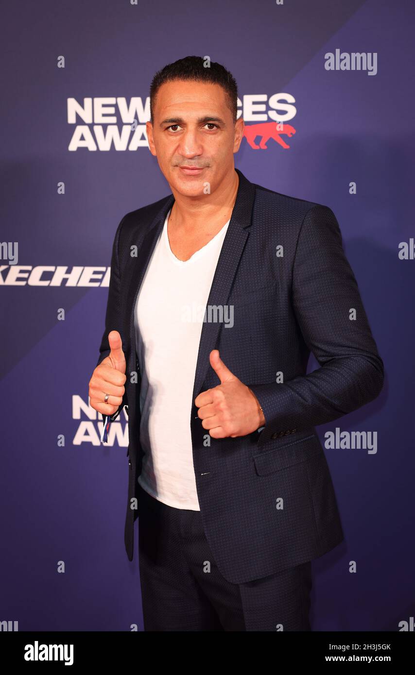 Ozen bar hi-res stock photography and images - Alamy