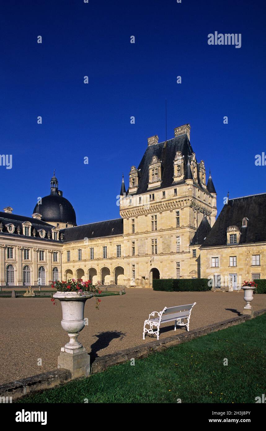 Valencay castle hi-res stock photography and images - Alamy