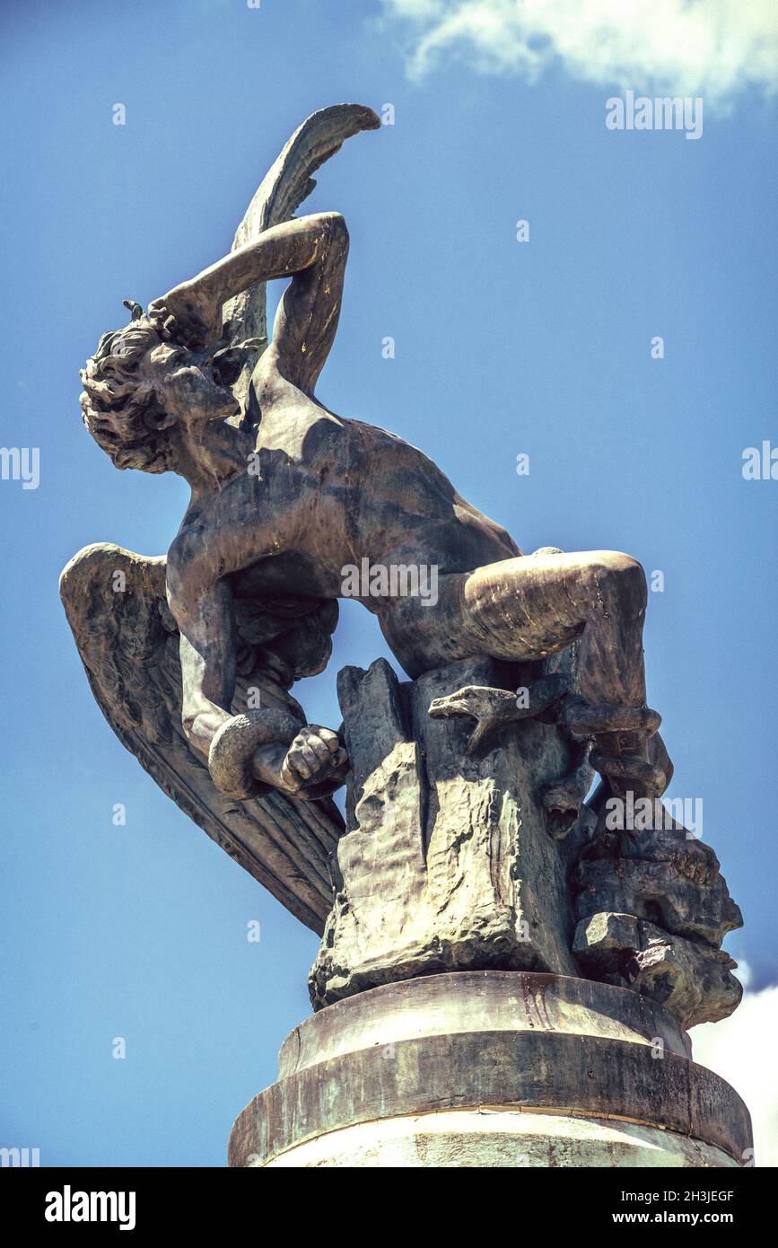 Devil fallen angel art hi-res stock photography and images - Alamy