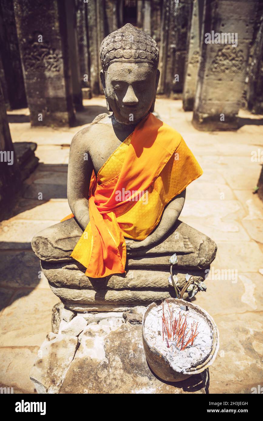 Robed Buddha Statue, Angkor Thom Stock Photo - Alamy