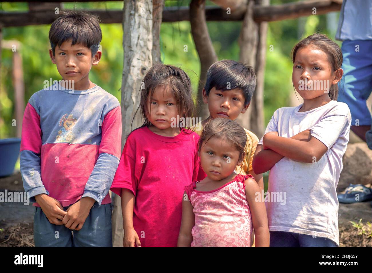 Child girl amazon peru hi-res stock photography and images - Alamy