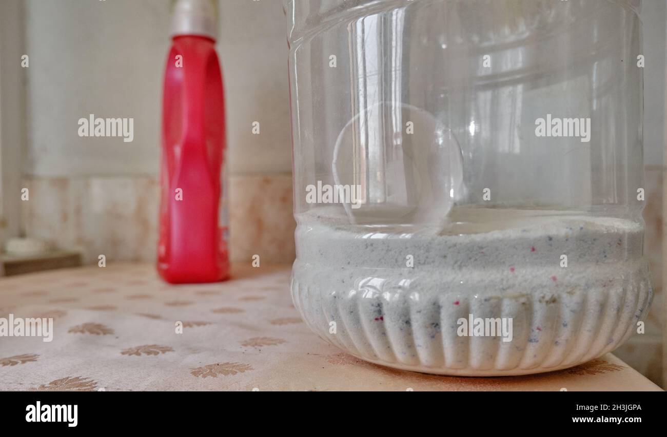 Detergent and washing agent for colorful clothes with red color ...