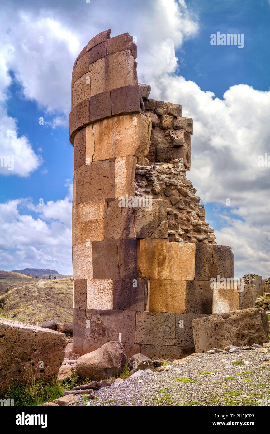 Sillustani - pre-Incan burial ground (tombs) on the shores of Lake ...