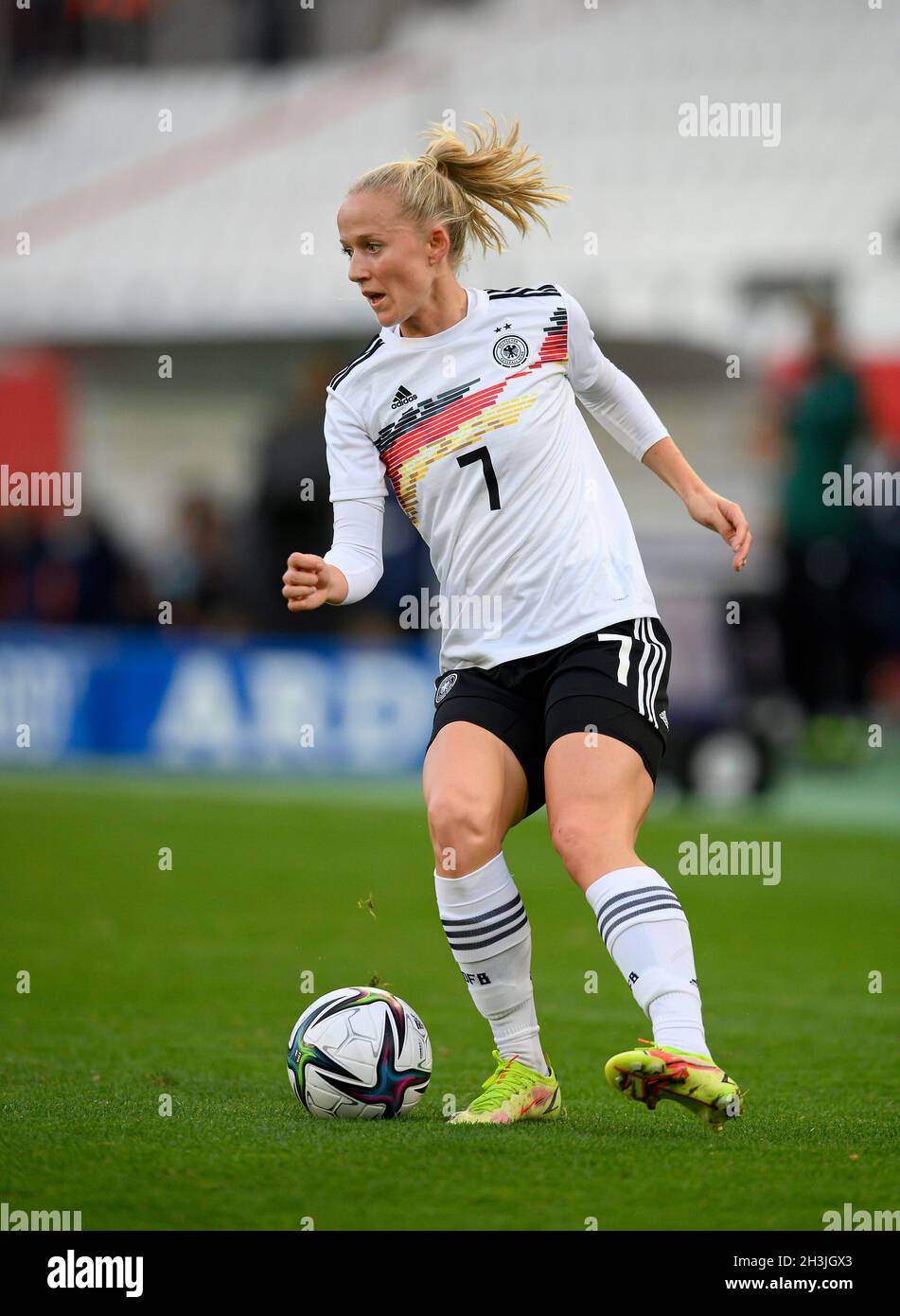 Lea schueller hi-res stock photography and images - Alamy